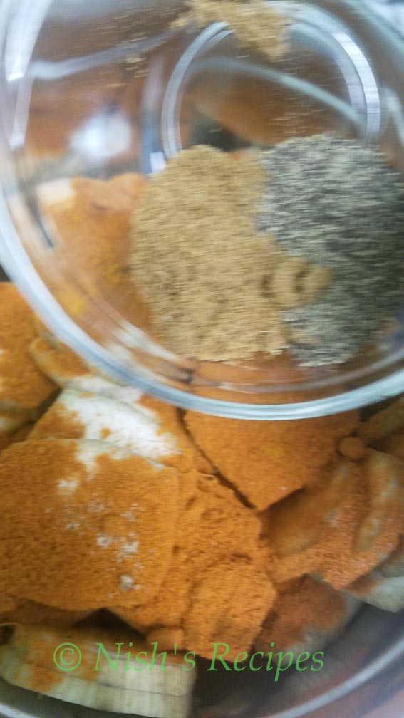 Valakkai Varuval » Nish's Recipes » Side Dish » Valakkai Varuval