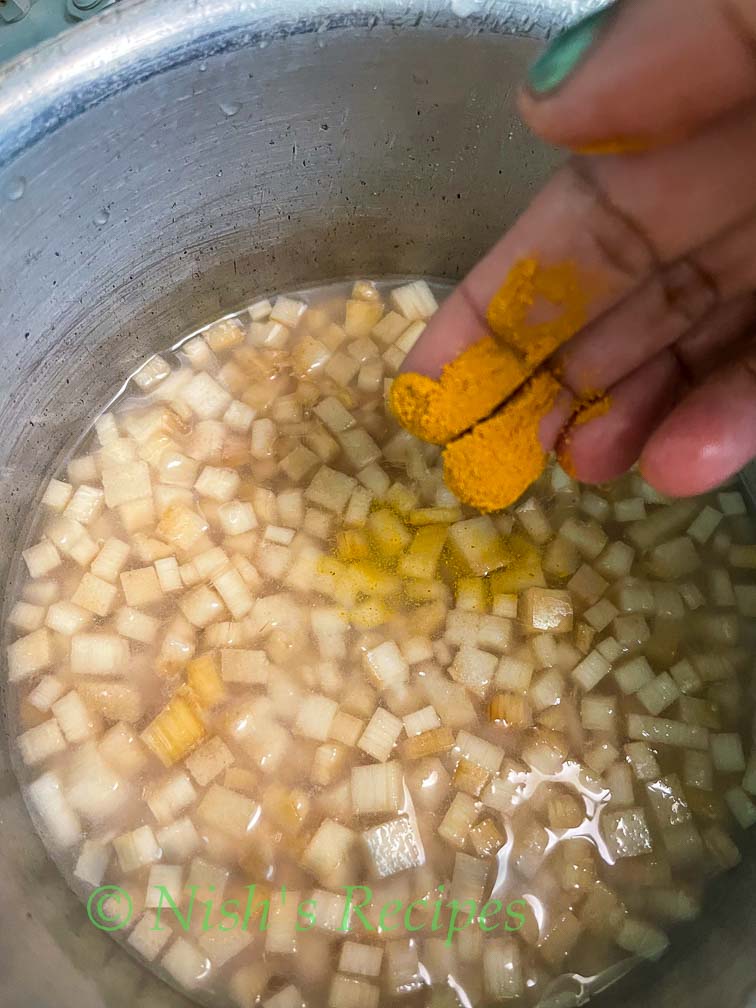 Valaithandu Soup » Nish's Recipes » Soup » Valaithandu Soup